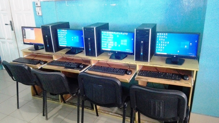 Computer Laboratory - Startrite Montessori School