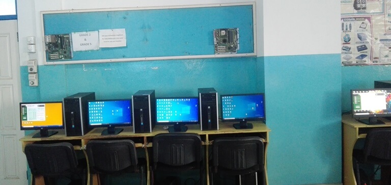 Computer Laboratory - Startrite Montessori School